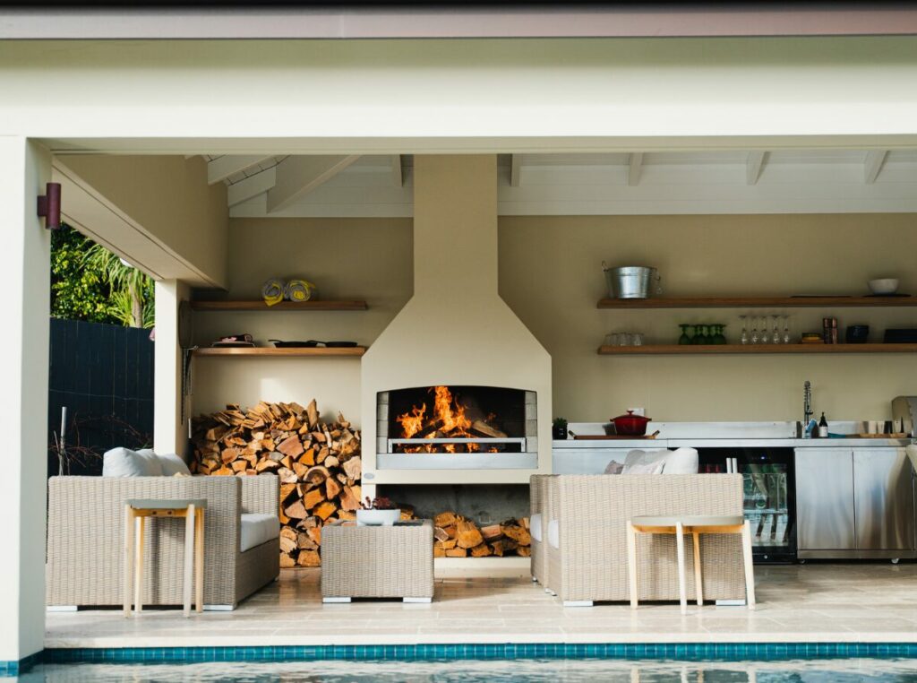 Flare's Deluxe Outdoor Fireplace | Outdoor Fireplace NZ