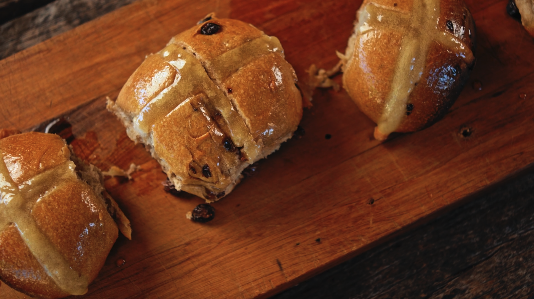 Easter Hot Cross Buns on a Flare Fire - Flare